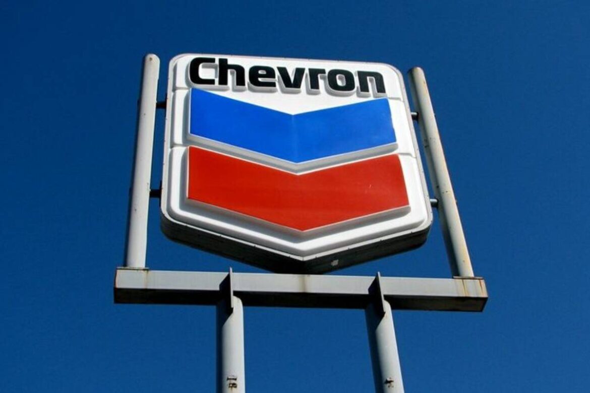 Buques fletados por Chevron descargan con éxito petróleo venezolano en ...